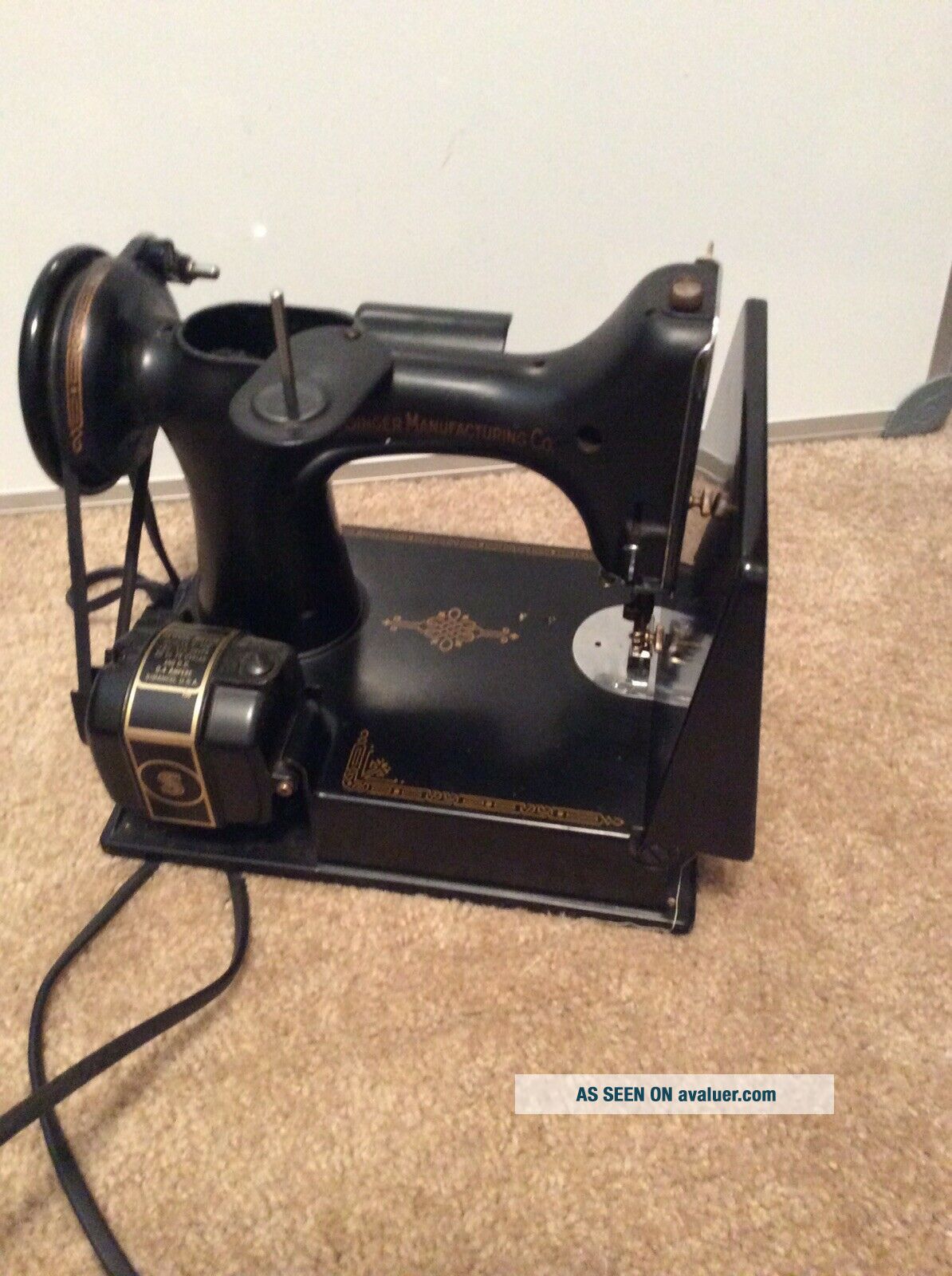 Vintage Singer Portable Electric Sewing Machine 221 - 1 | #6808181