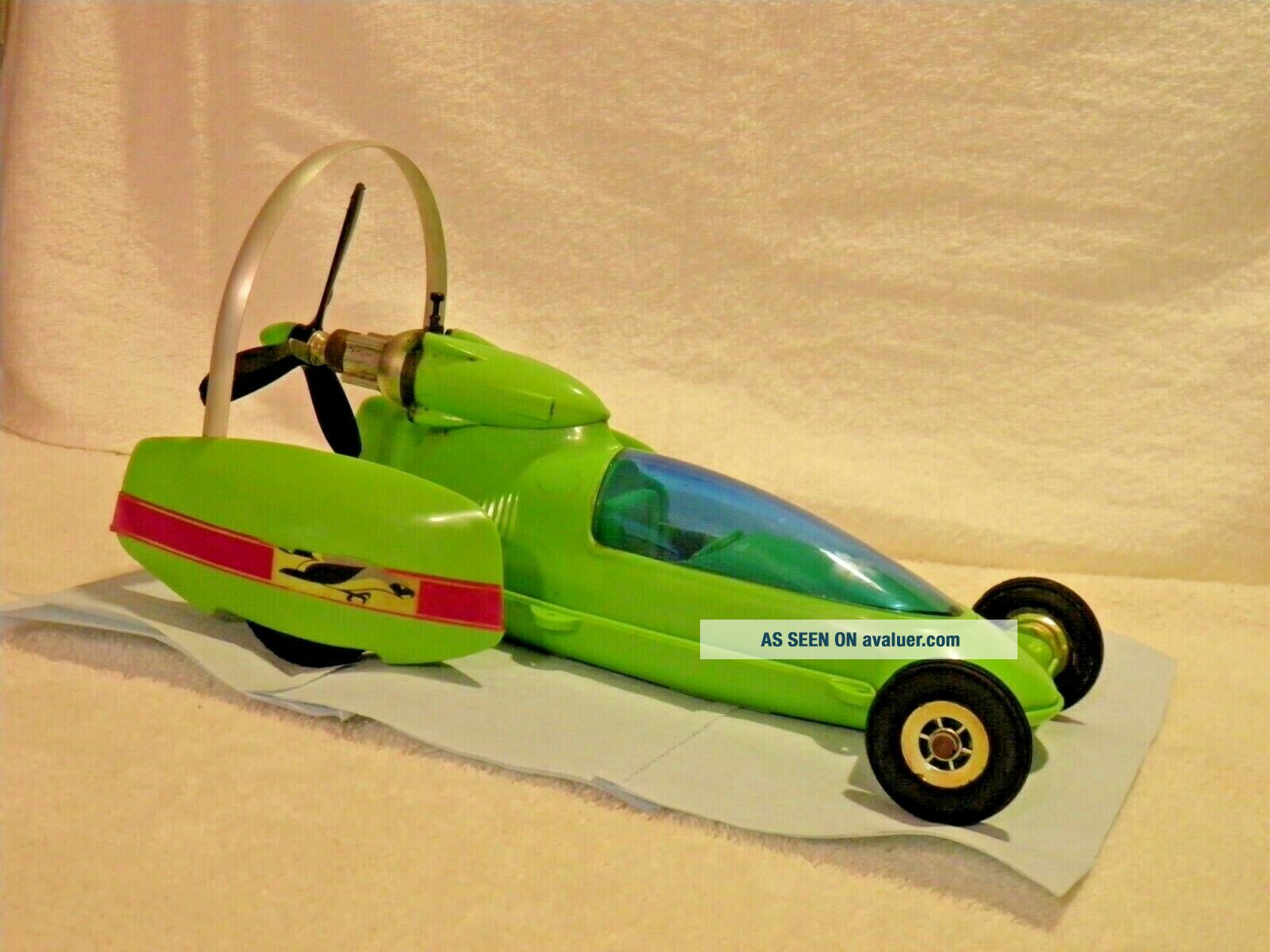 VINTAGE 1960 ' S COX SHRIKE GREEN GAS ENGINE TETHER CAR | #6903015