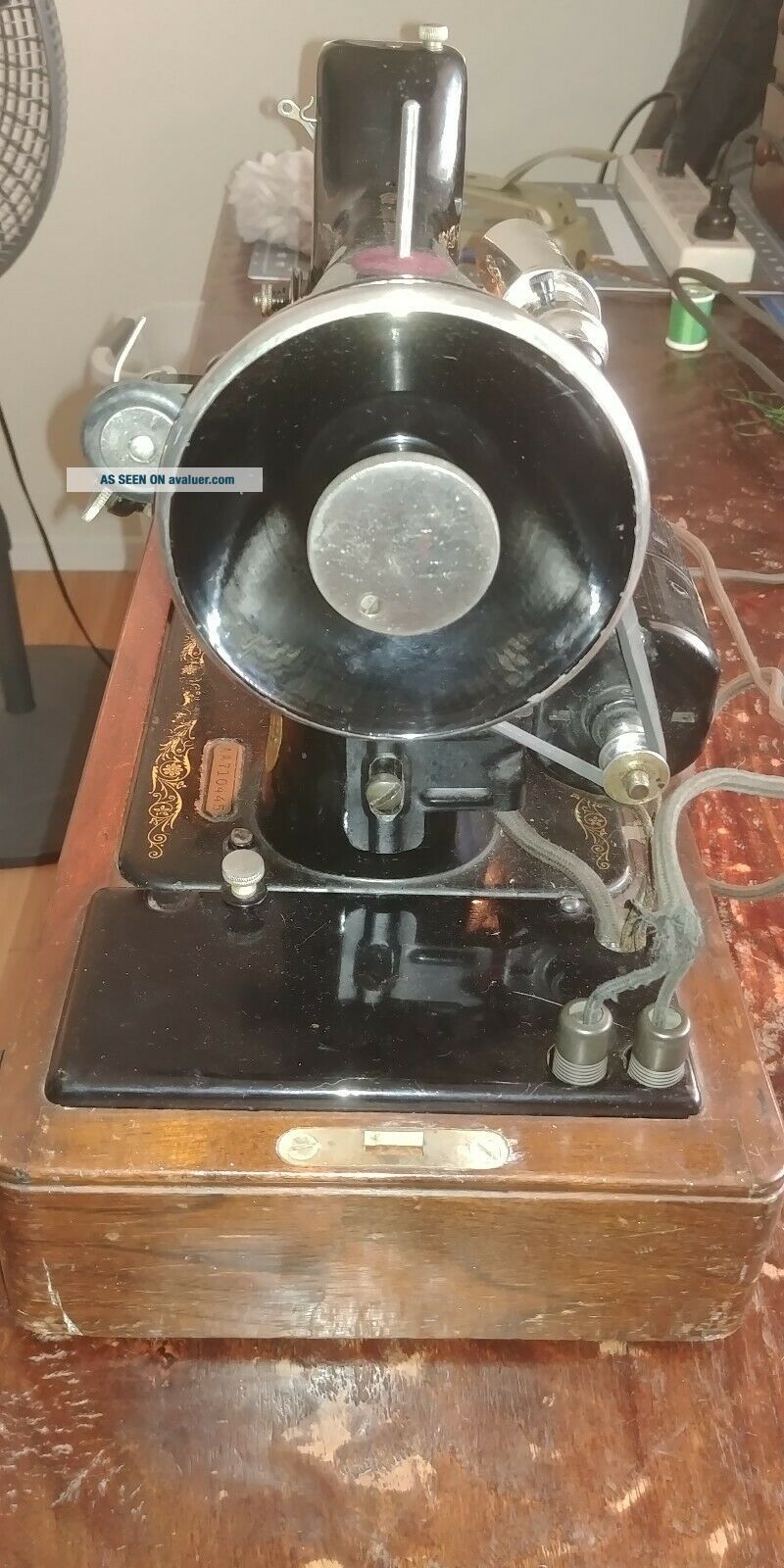 SINGER MODEL 99 SEWING MACHINE VINTAGE 1927 WOOD CASE | #6960073