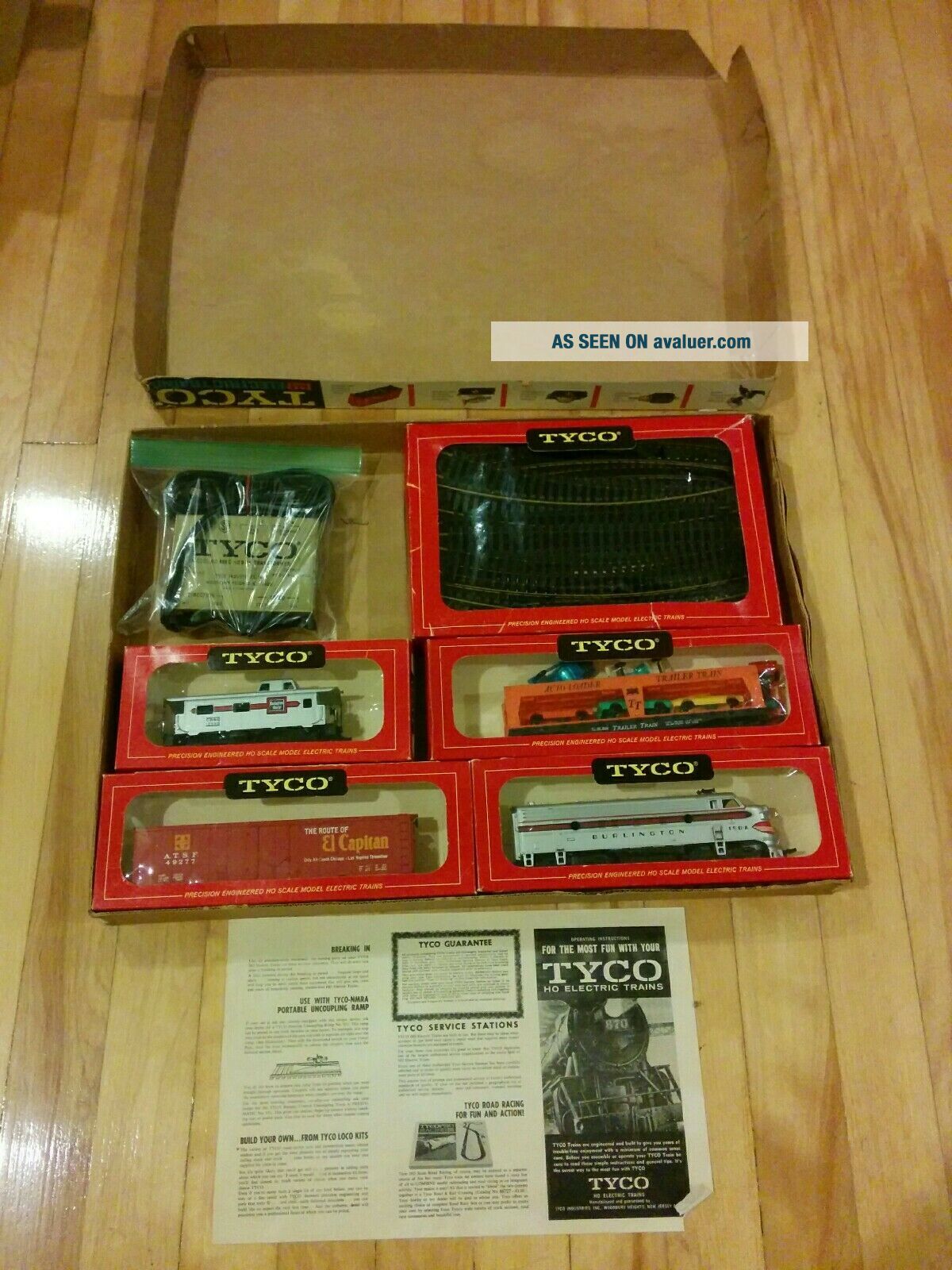 Vintage Tyco HO Scale Electric Train Set | #6972094
