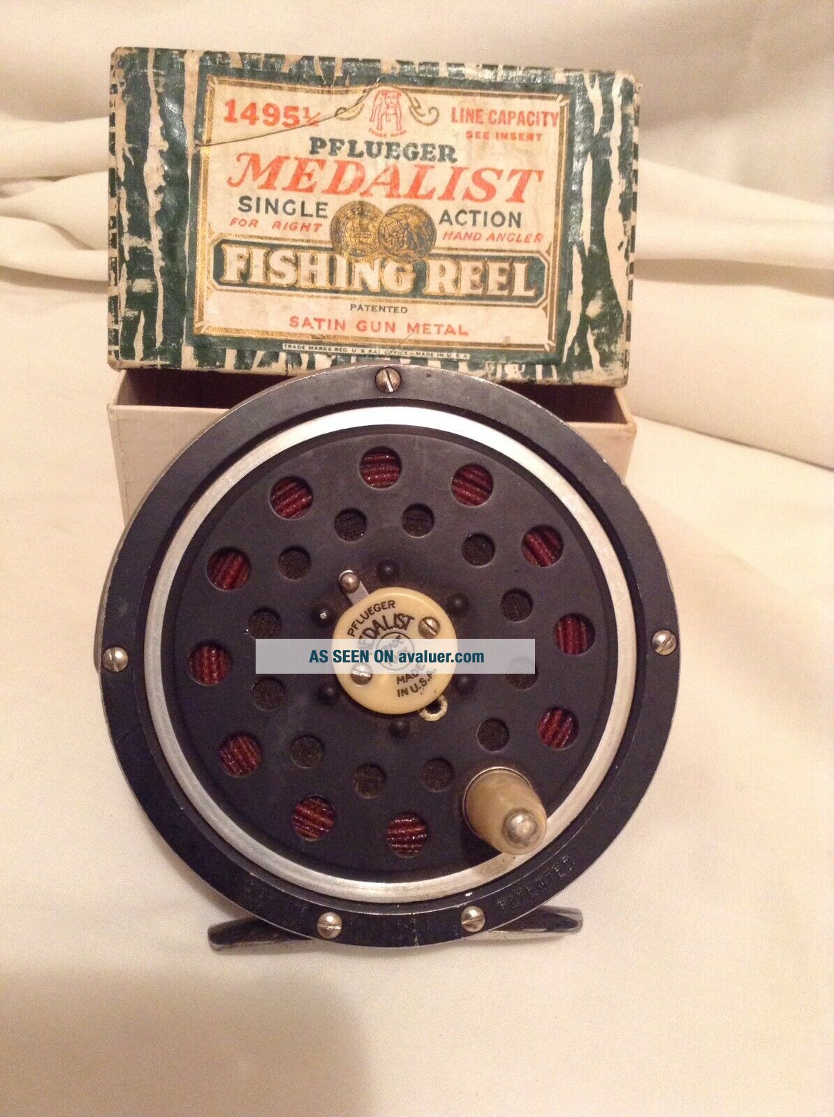 Vintage Pflueger Medalist Fly Fishing Reel 1495 - 1/2 & Instructions ...