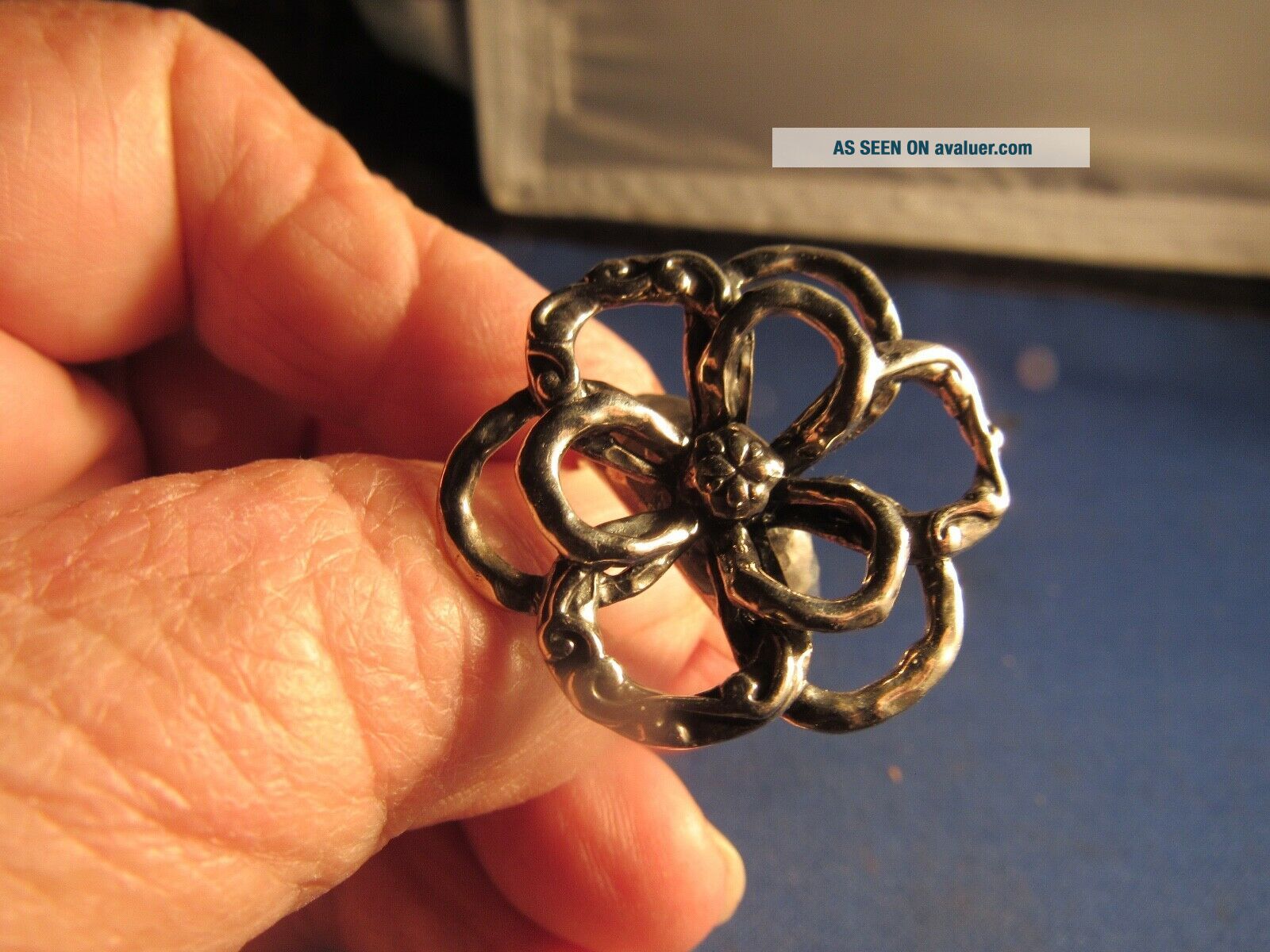 VINTAGE STERLING SILVER HUGE FLOWER THAILAND SIGNED RING | #7010836