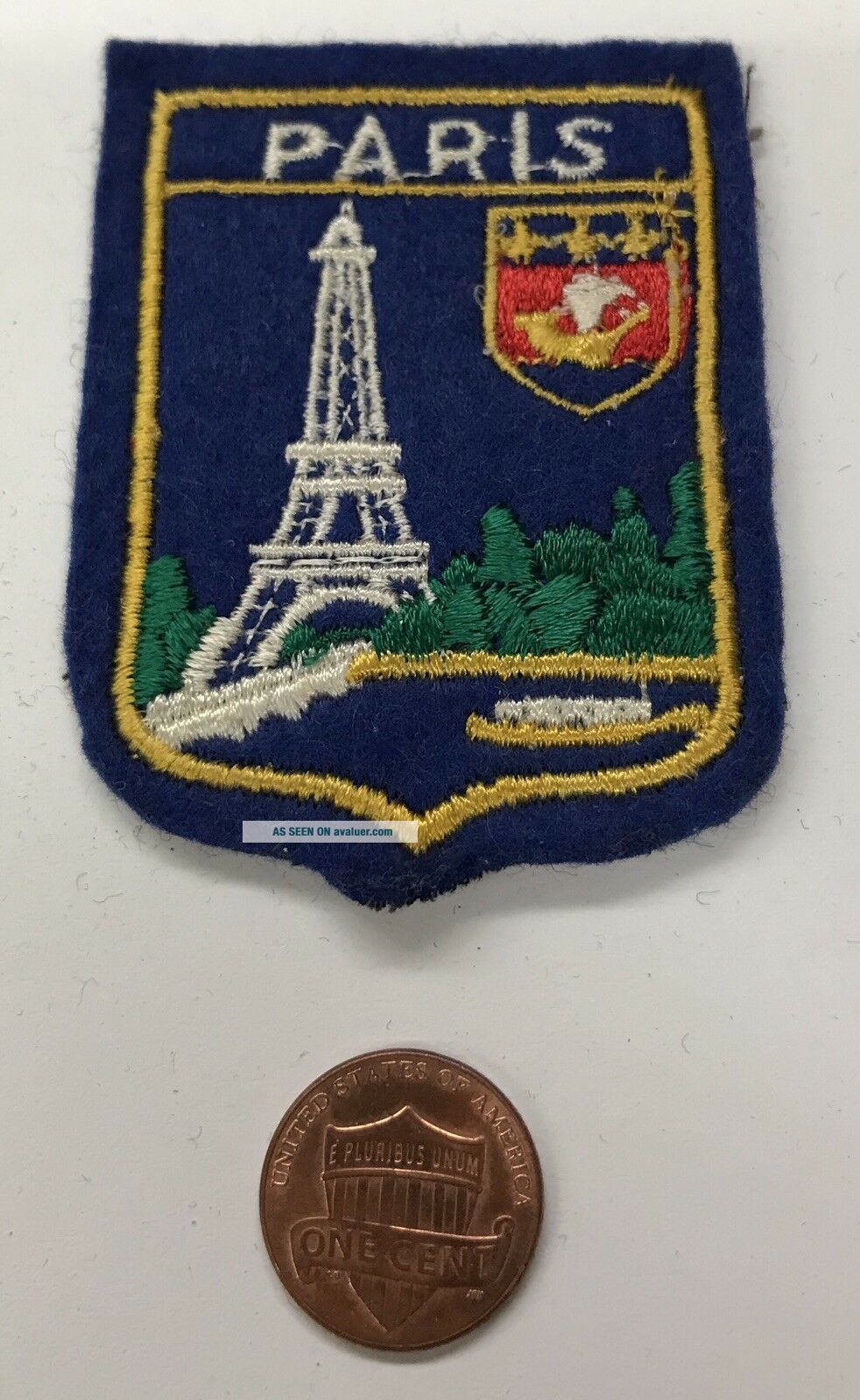 PARIS Vintage Patch Badge Eiffel Tower FRANCE Resort Souvenir Travel ...