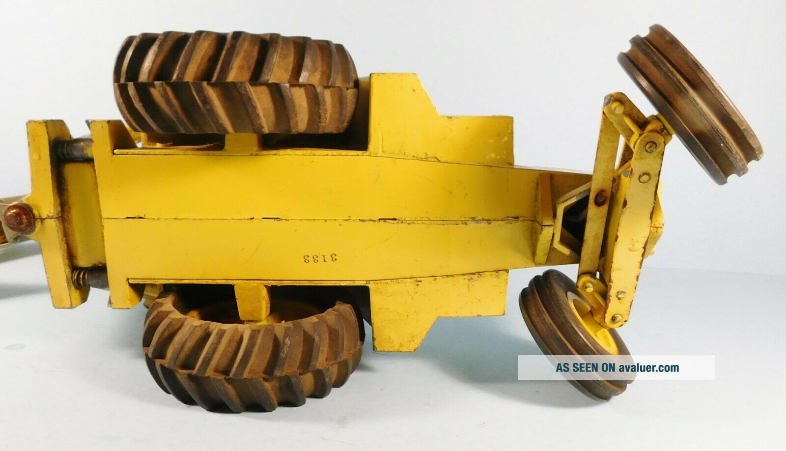 Vintage FORD LOADER BACKHOE DIE CAST TOY TRACTOR | #7058225