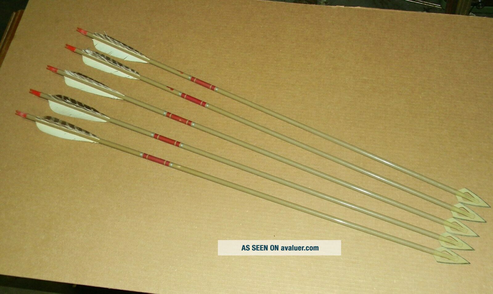 Five Vintage Fred Bear Wood Hunting Arrows With 2 Blade Broadheads ...