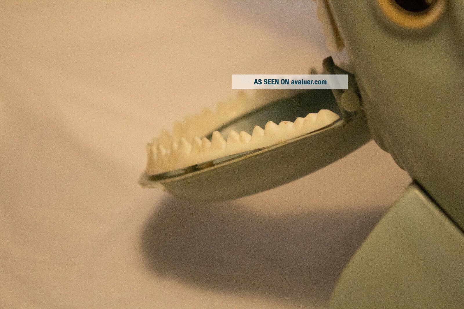 Vintage 1975 The Game Of Jaws By Ideal W/ Instructions | #7111674