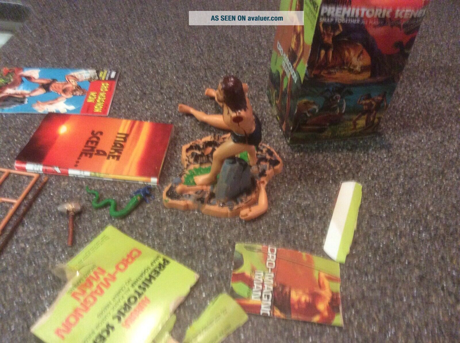 Vintage Aurora Prehistoric Scenes Cro - Magnon Man Model Kit | #7116886