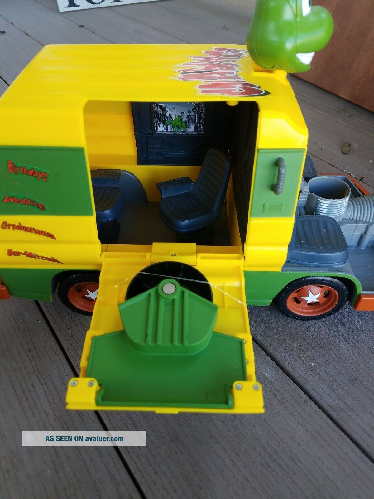 2006 Teenage Mutant Ninja Turtles Cowabunga Carl Party Van W/ Pizza ...