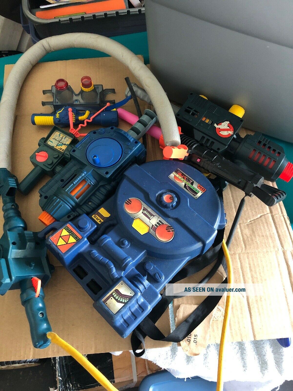 Vintage 1984 Kenner The Real Ghostbusters Proton Pack And Accessories ...