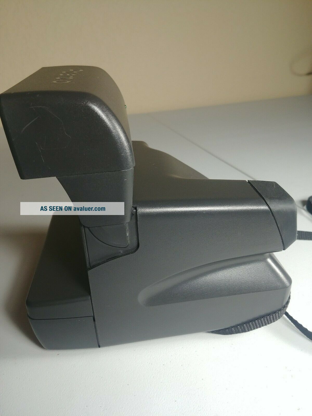 Polaroid One Step Close Up 600 Instant Film Camera With Strap | #7241867
