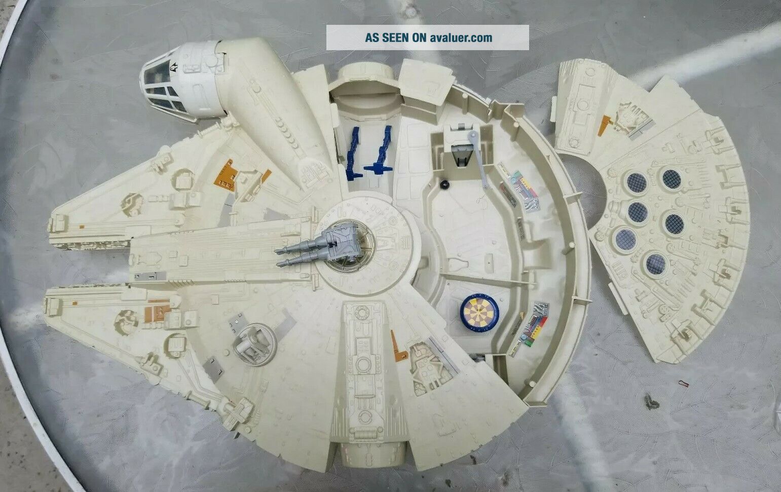 Vintage 1979 Star Wars Millenium Falcon Complete With Electronics ...
