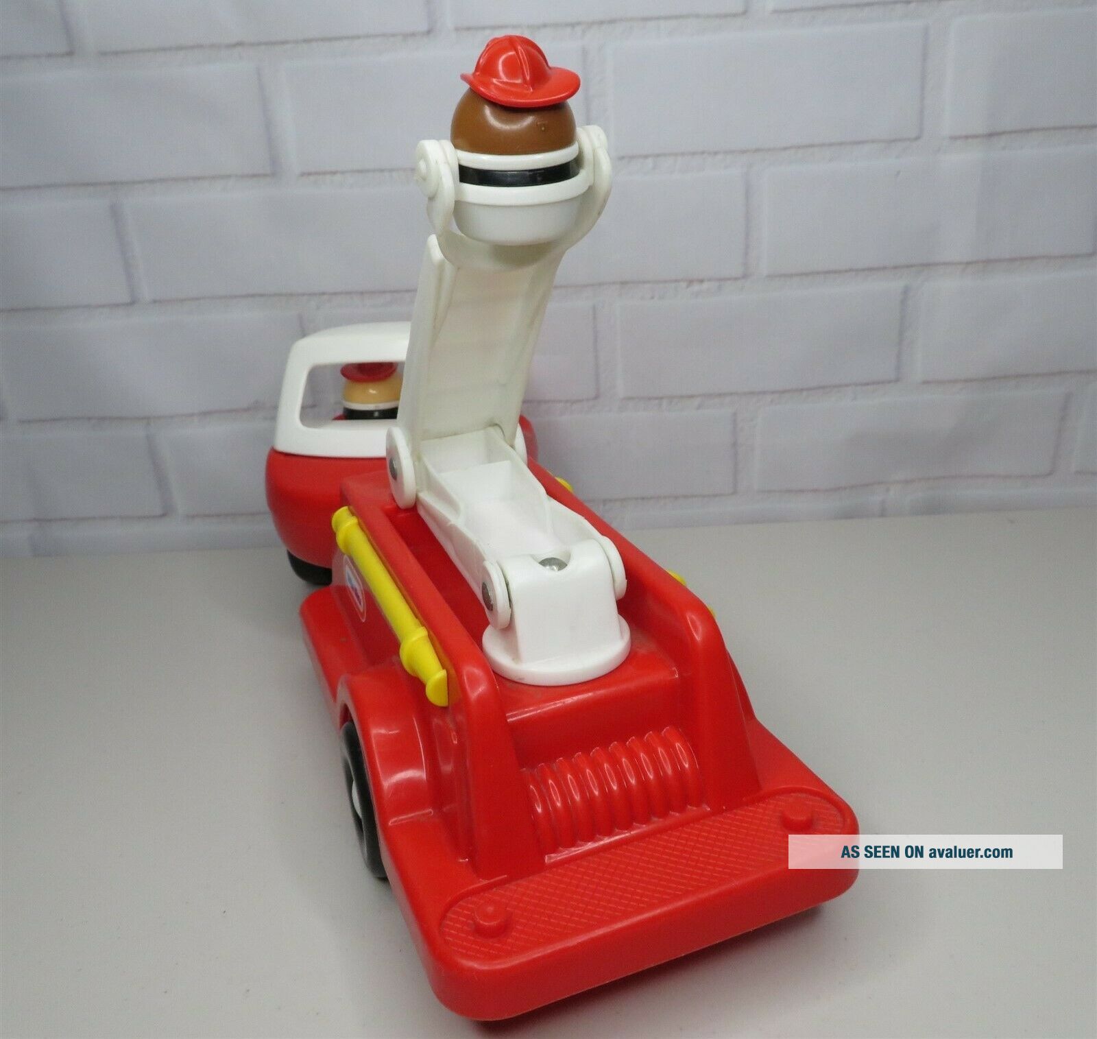 Vintage Little Tikes Fire Truck Toy Toddle Tots 2 Fireman Figures ...