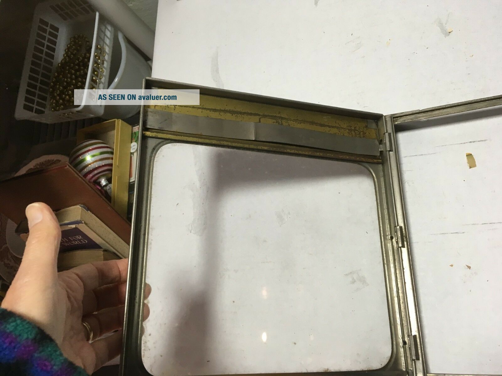 VINTAGE National Biscuit Company UNEEDA Store Display Tin GLASS | #7410161