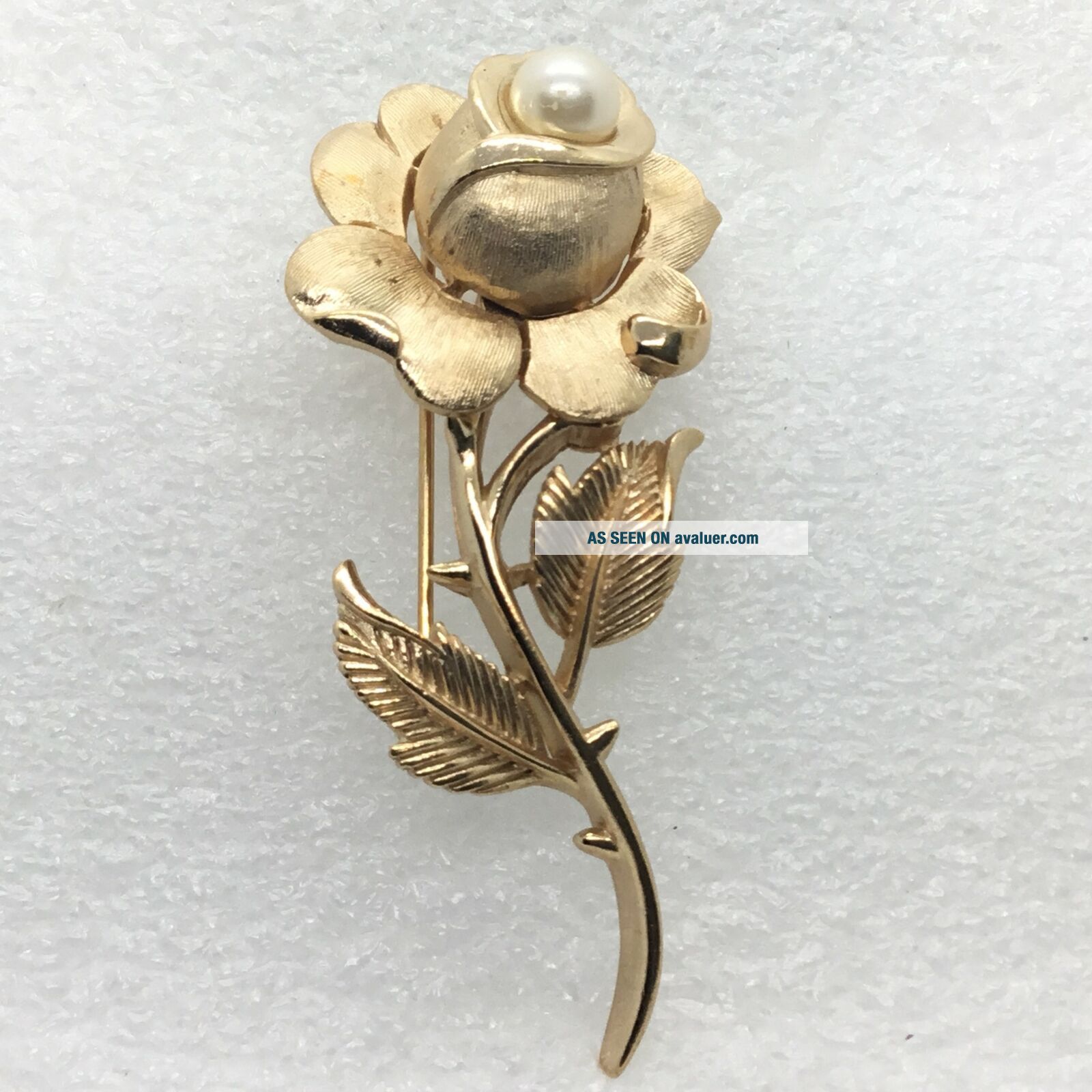 Signed TRIFARI Vintage ROSE FLOWER BROOCH Pin Faux Pearl Gold Tone ...