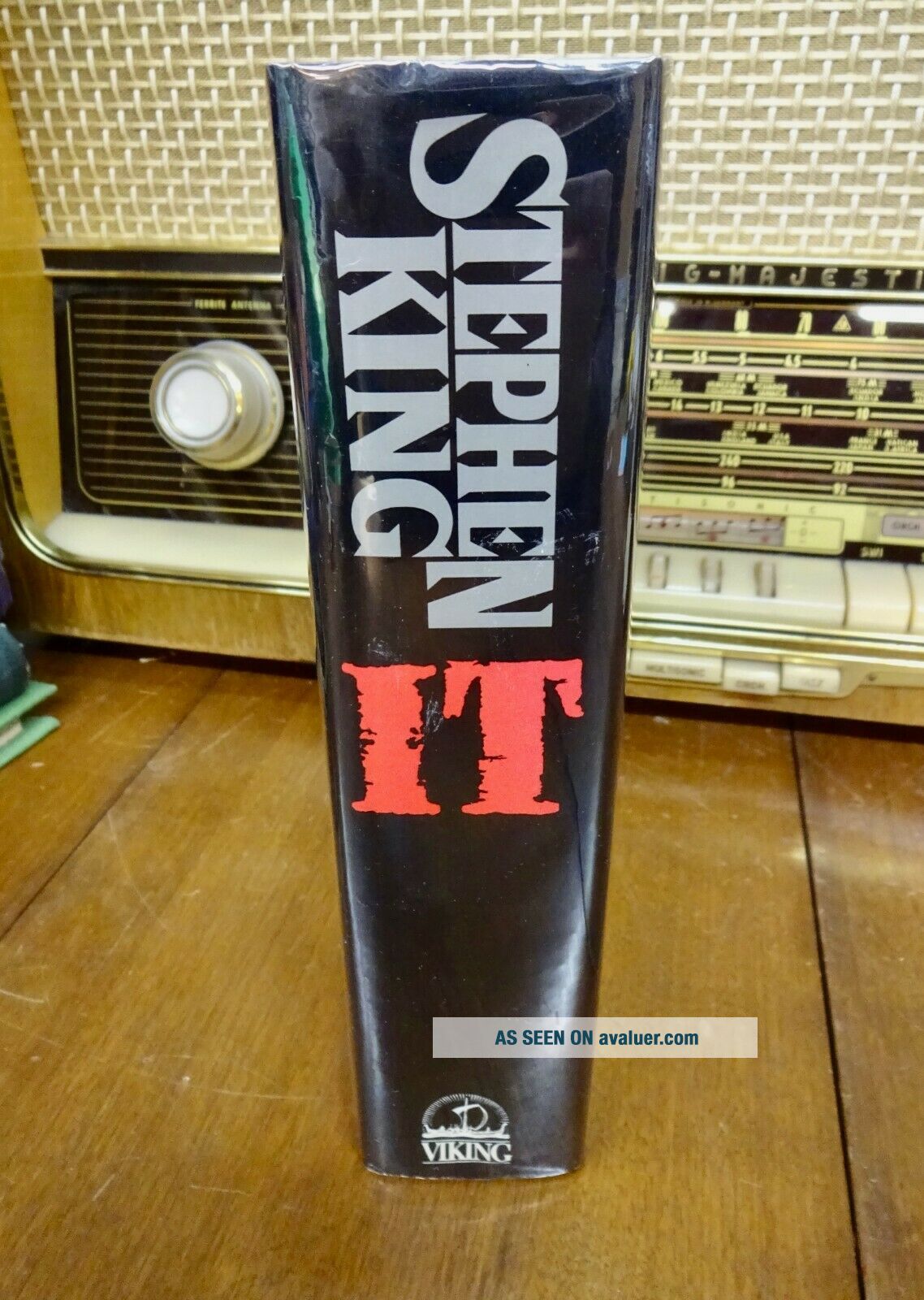 IT By Stephen King 1986 FIRST EDITION & Printing Dust Jacket | #7435543