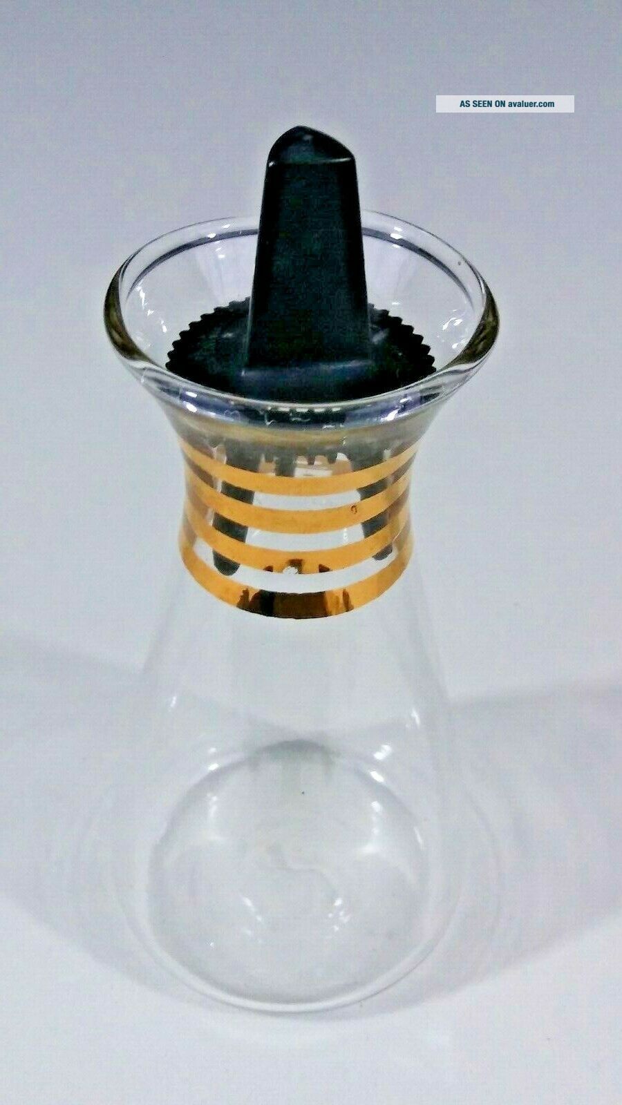 Vintage PYREX Salt & Pepper Shakers Clear Glass 14kt Gold Stripe ...