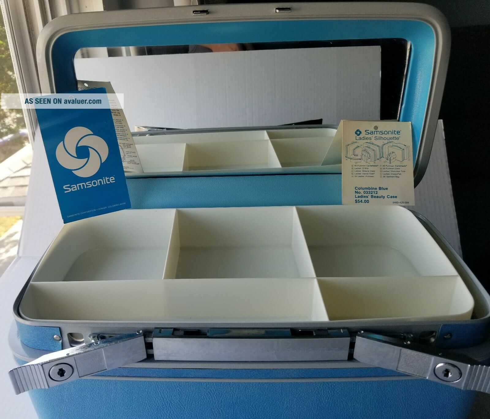VINTAGE SAMSONITE SILHOUETTE Light Blue W/ TRAY AND MIRROR - No Key ...