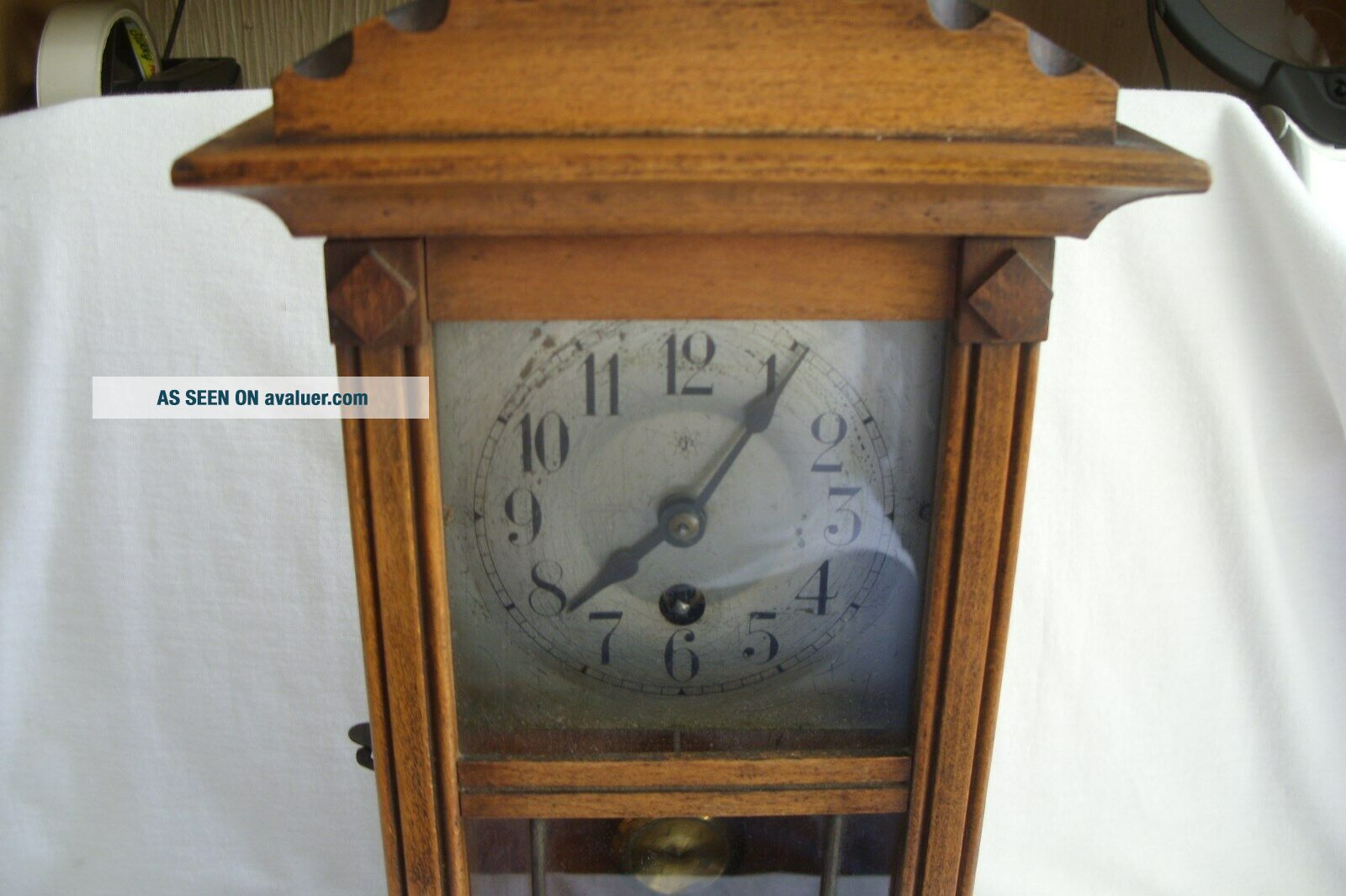 Unusual Vintage Wooden Cased Pendulum Mantle Clock For Repair. | #7736536
