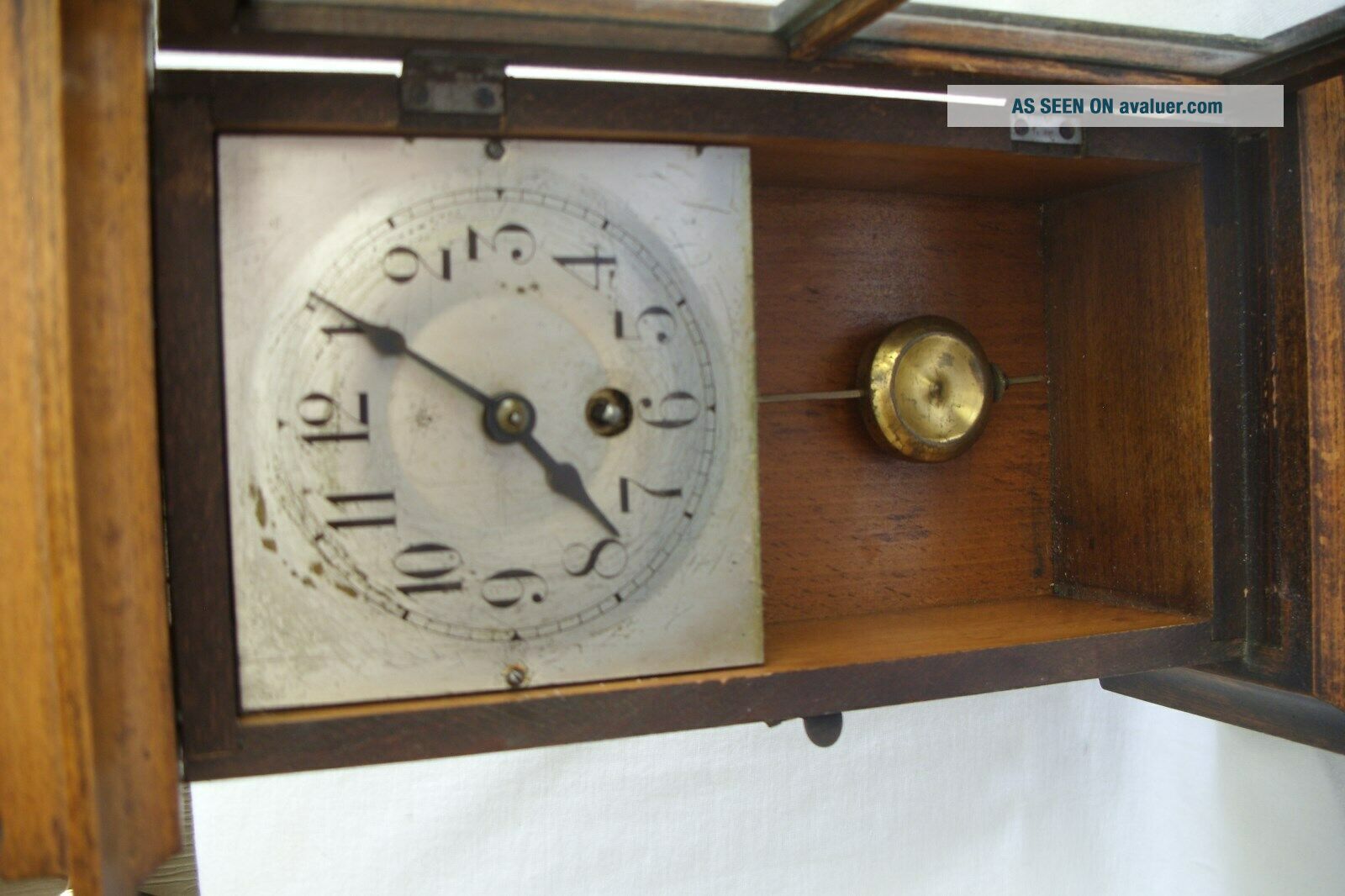 Unusual Vintage Wooden Cased Pendulum Mantle Clock For Repair. | #7736536