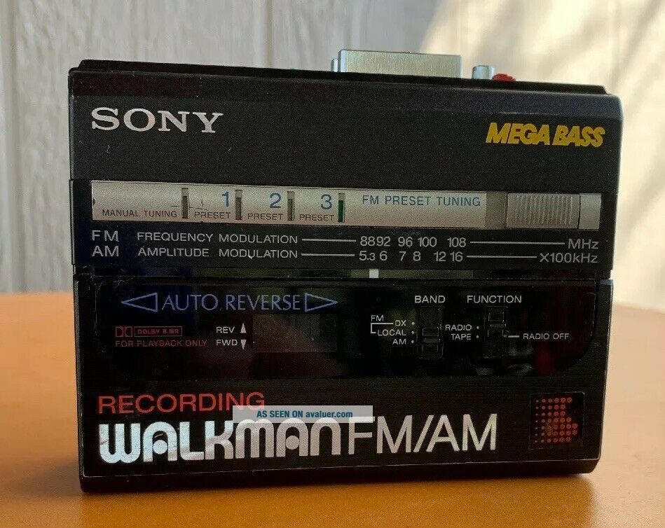 Vintage SONY WALKMAN Cassette Recorder Am/Fm Radio With Mega Bass Model ...
