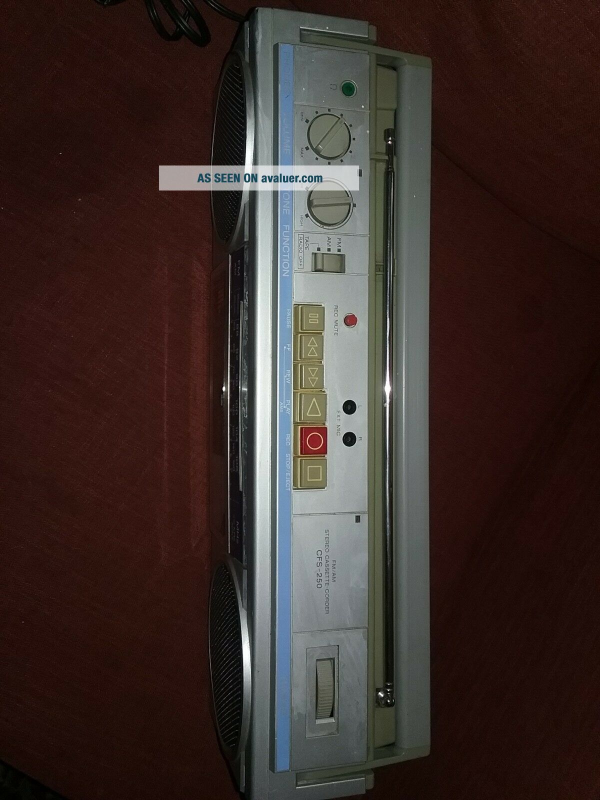 Vintage SONY CFS - 250 Fm/Am Radio Cassette Stereo Tape Recorder ...