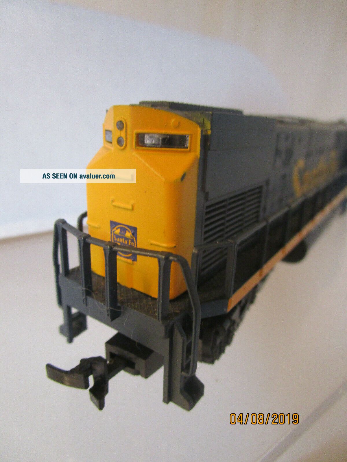VINTAGE AHM HO SCALE SANTA FE 6682 ENGINE | #7971573