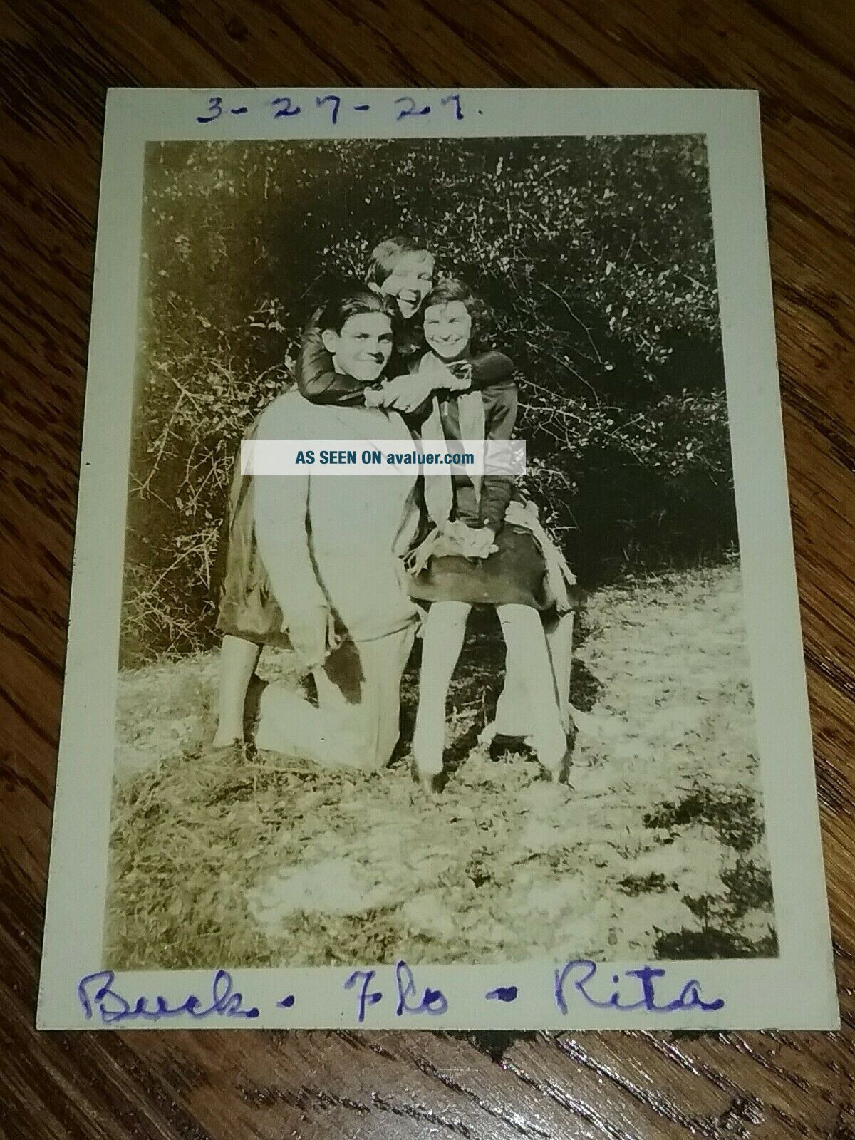 Vintage Photo Young Flapper Girls 1920s 2 Flapper Girls One Man VTG ...