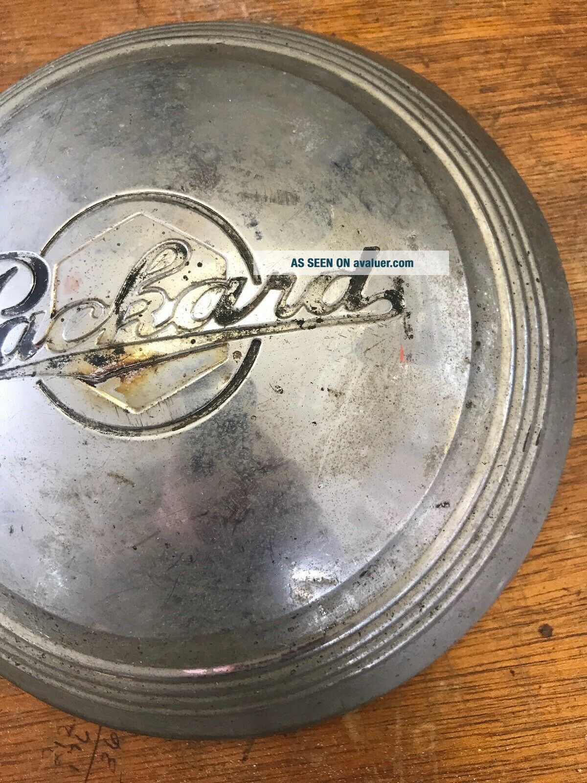 VINTAGE PACKARD CAR TRUCK WHEEL COVER METAL DOG DISH HUBCAP PART | #8122711