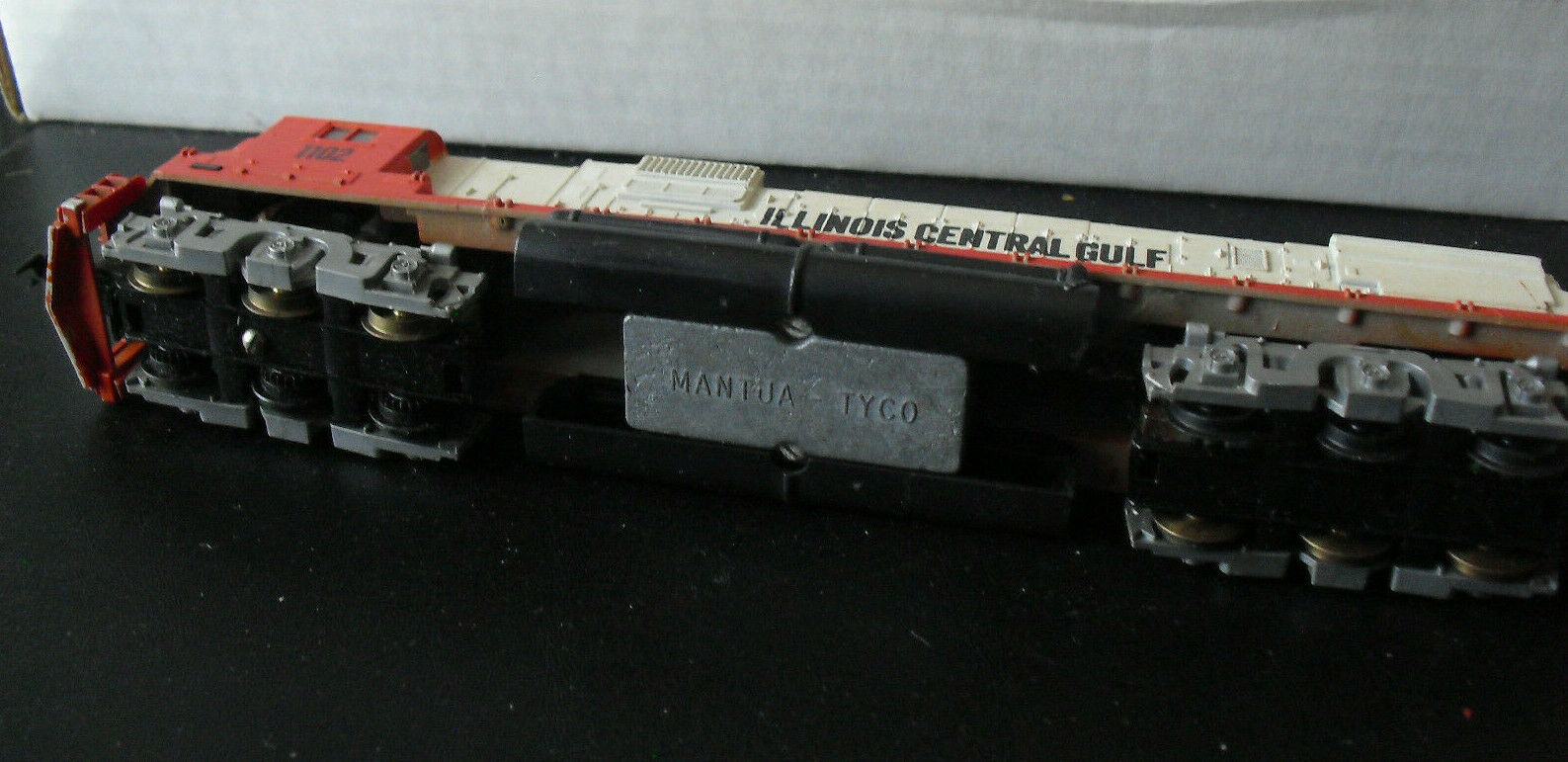 Vintage 1980s HO Scale Tyco Illinois Central Gulf 1102 Diesel ...