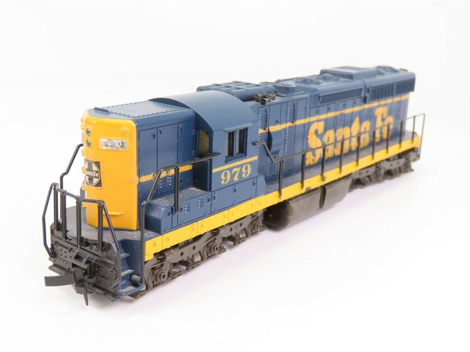 HO Scale Atlas ATSF Santa Fe SD24 Diesel Locomotive Powered 979 W ...