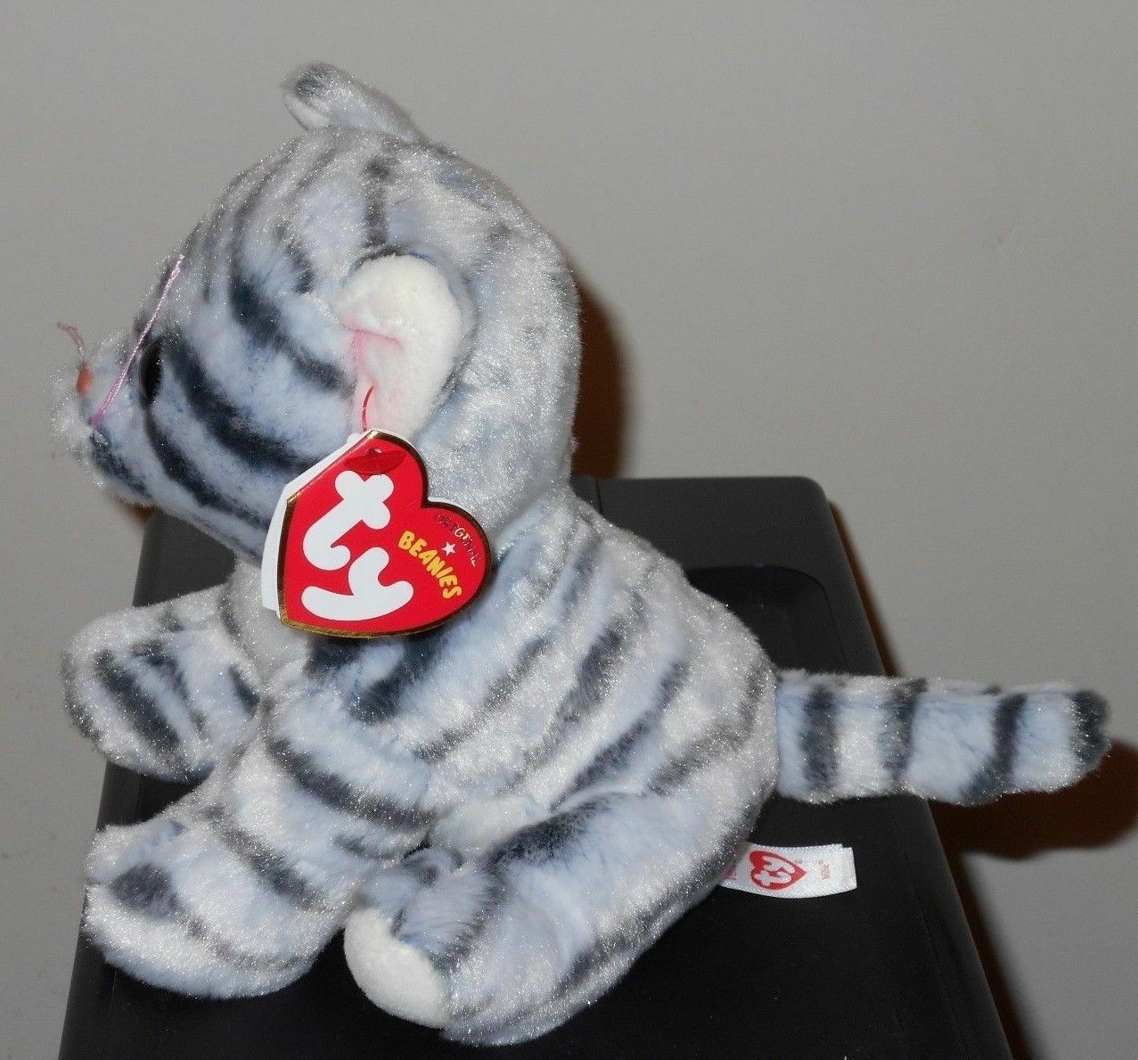 Ty Beanie Baby MILLIE The Gray Striped Kitty Cat (6 Inch) MWMT | #22303390