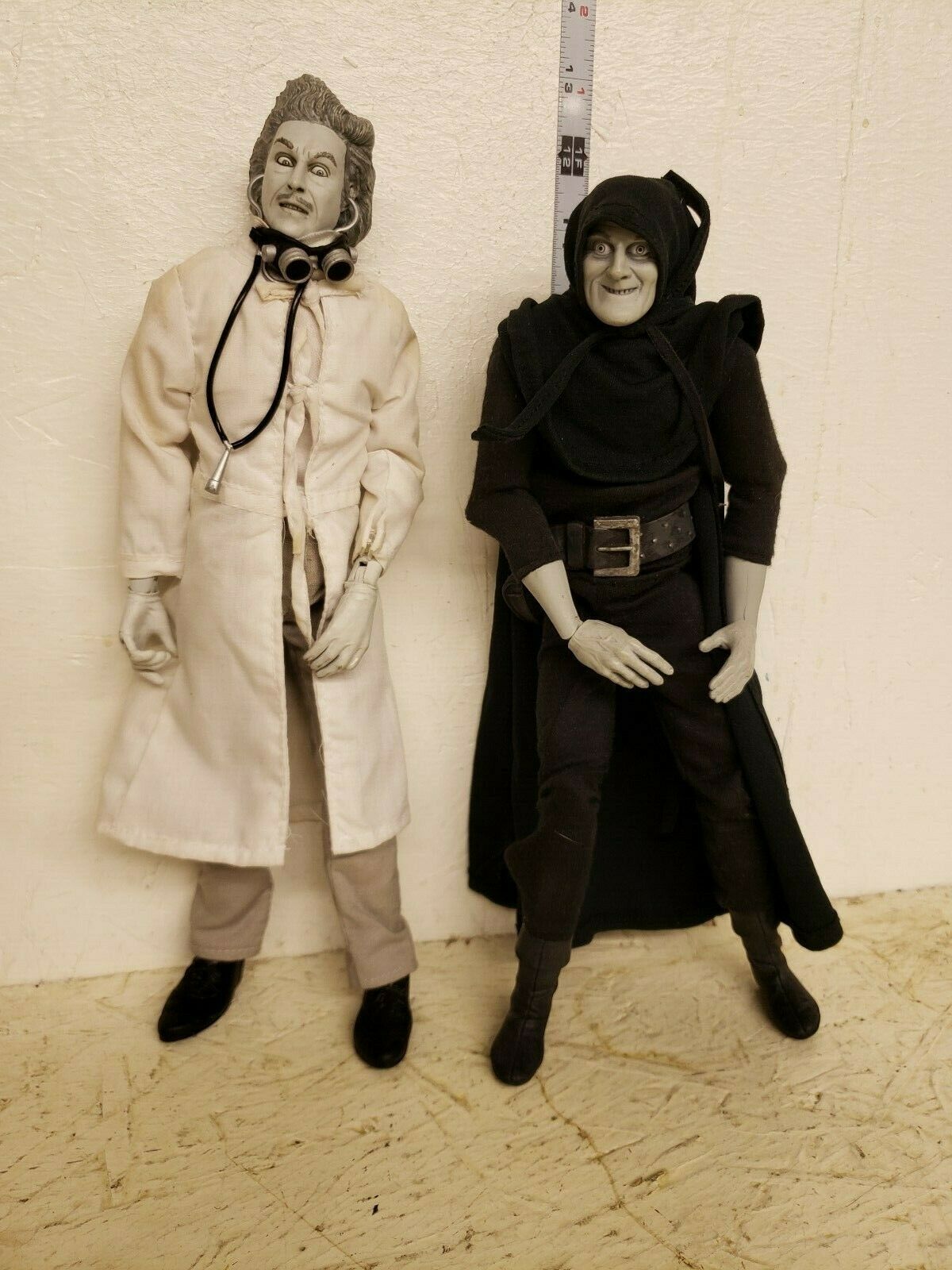 Sideshow 12in Young Frankenstein Frederick And Igor Figure LOOSE ...