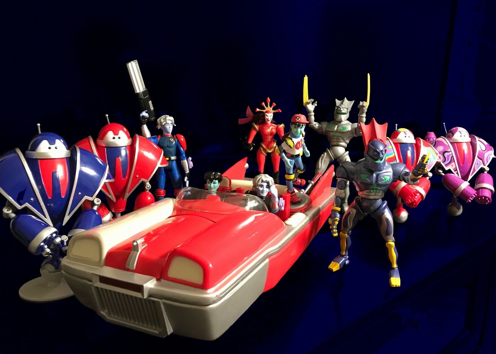 Reboot: Bob ' S Car With 11 Reboot Action Figures (1995 Irwin Toys ...