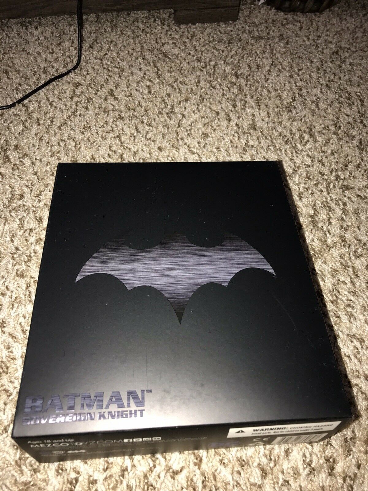 Mezco One:12 NYCC Batman Vs Black Mask Set Sovereign Knight Batman ONLY ...
