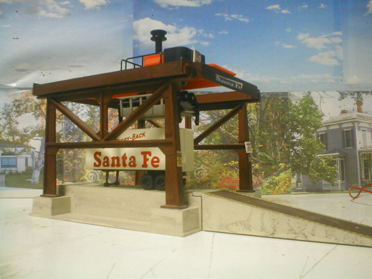 HO Scale Truck Piggy Back Loader 2 Trailers BNSF | #22284077