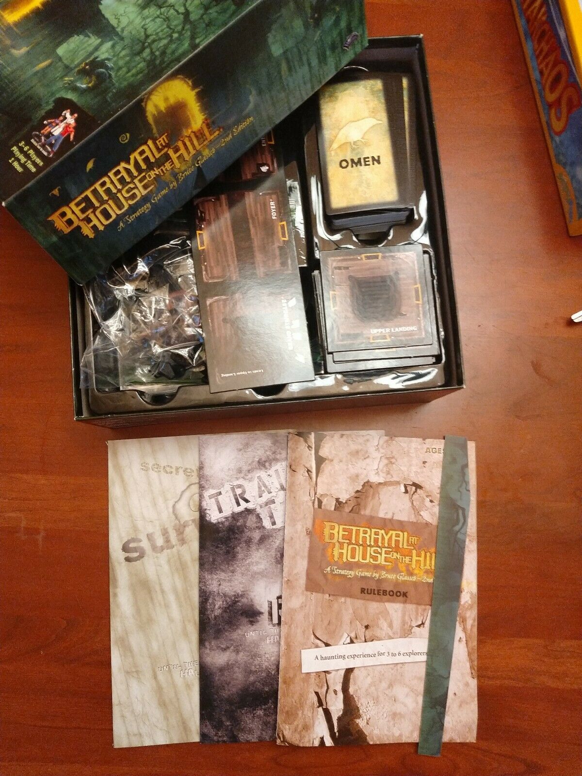 Betrayal At House On The Hill - 2nd Ed. Haunted House Horror Game ...