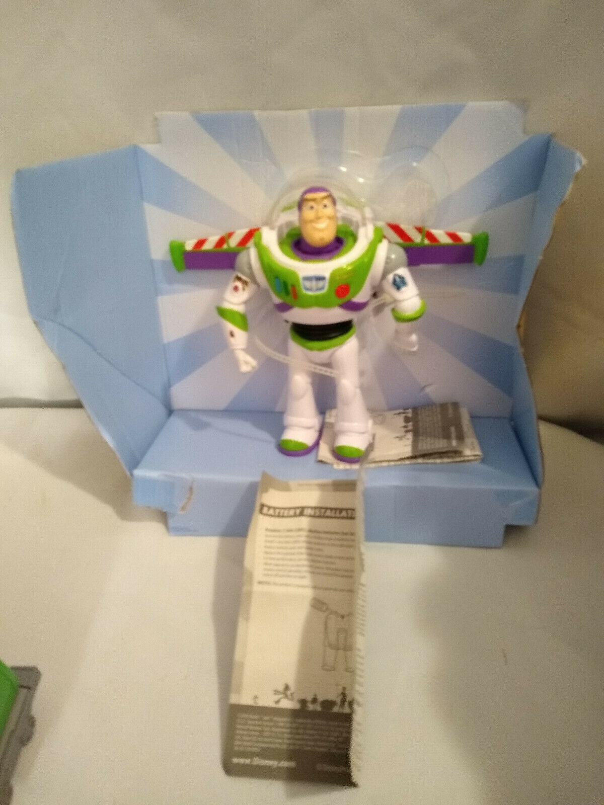 Disney - Pixar Ultimate Buzz Lightyear Talking Walking Action Figure 7 ...