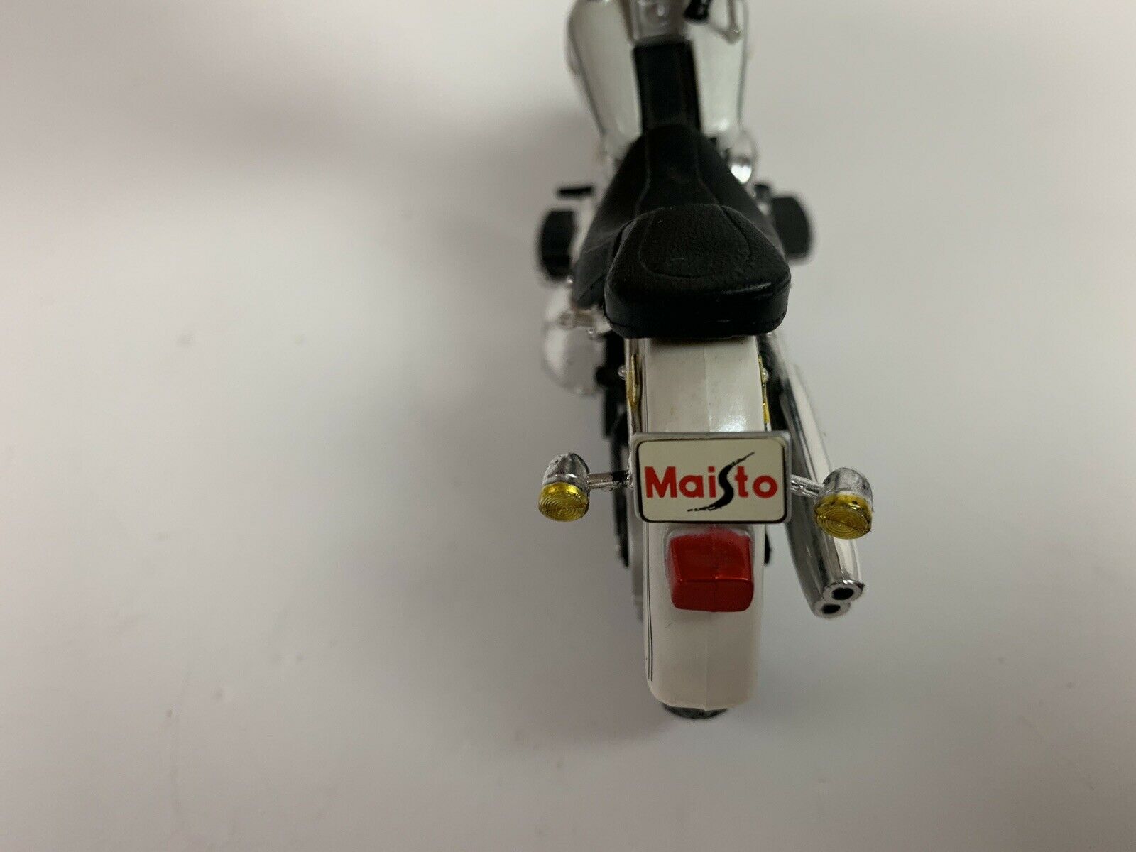 Maisto H - D Harley Davidson 1:16 DieCast HD Loose | #21835903