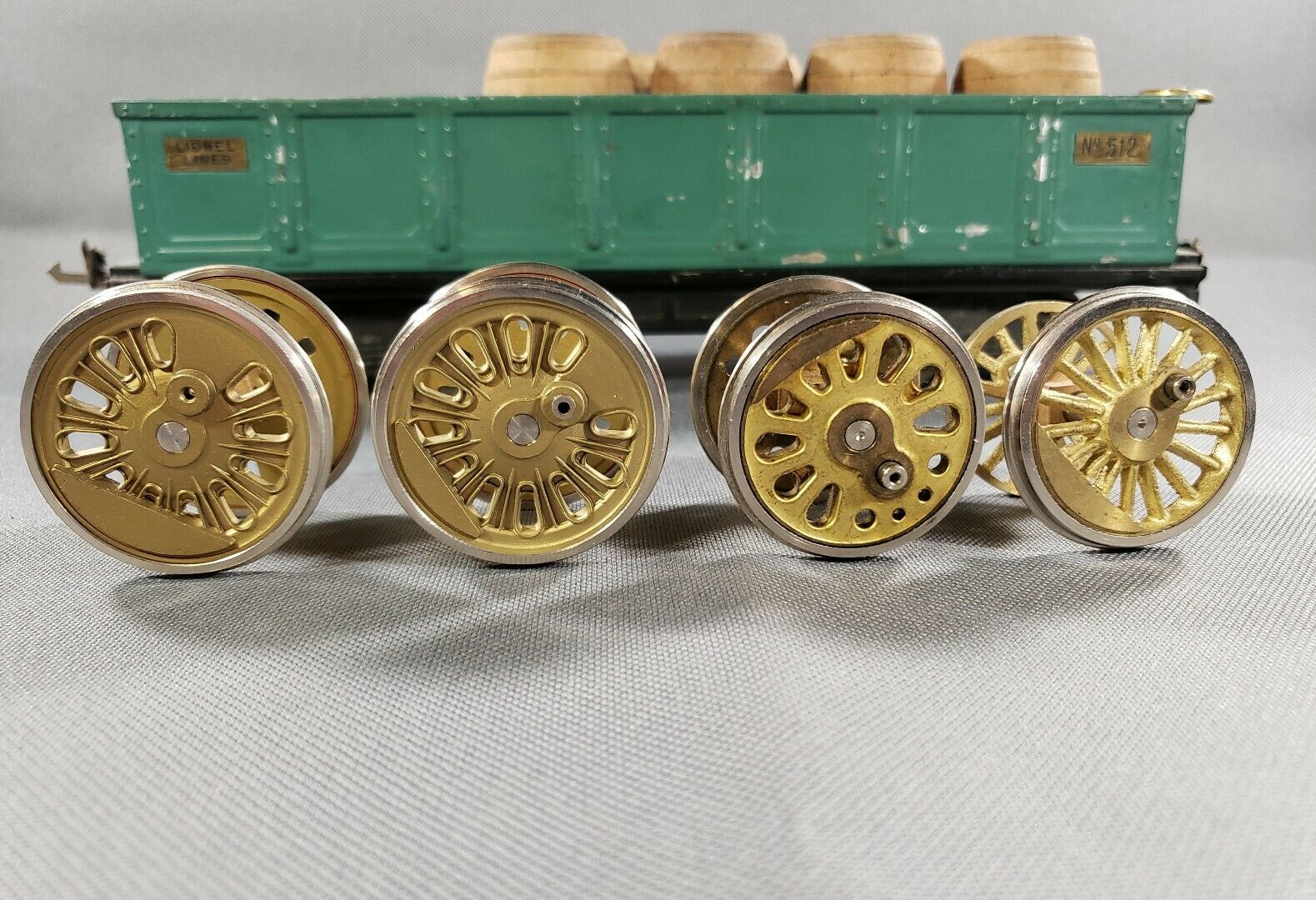 LIONEL PREWAR STANDARD GAUGE 512 GREEN GONDOLA CAR WITH FREIGHT | #21796859