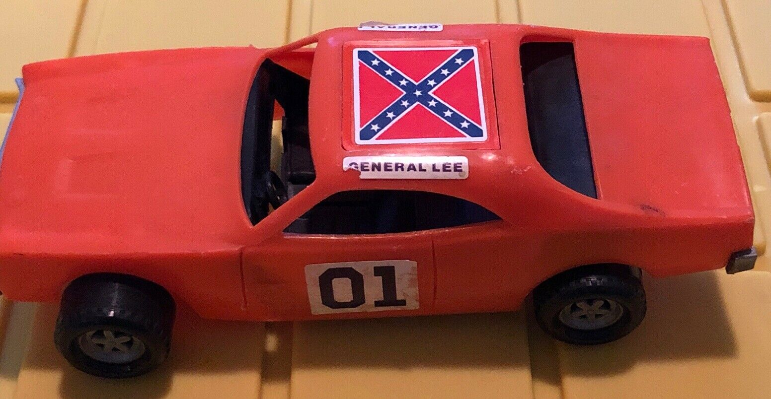 Dukes Of Hazzard General Lee 1980’s Vintage Plastic Car | #21755356