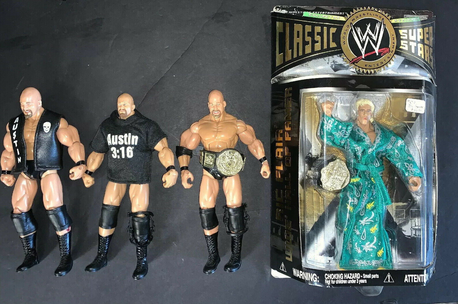 WWE Jakks Classic Deluxe Superstars Ringside Stone Cold Steve Austin ...