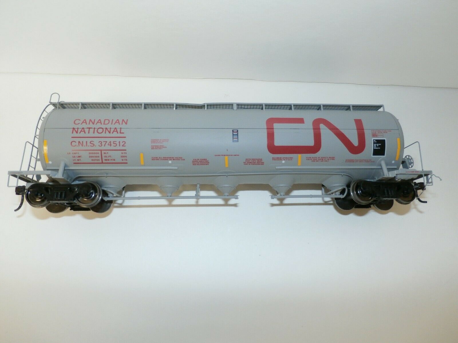 TWO UNIQUE HO SCALE FREIGHT CARS | #21757435