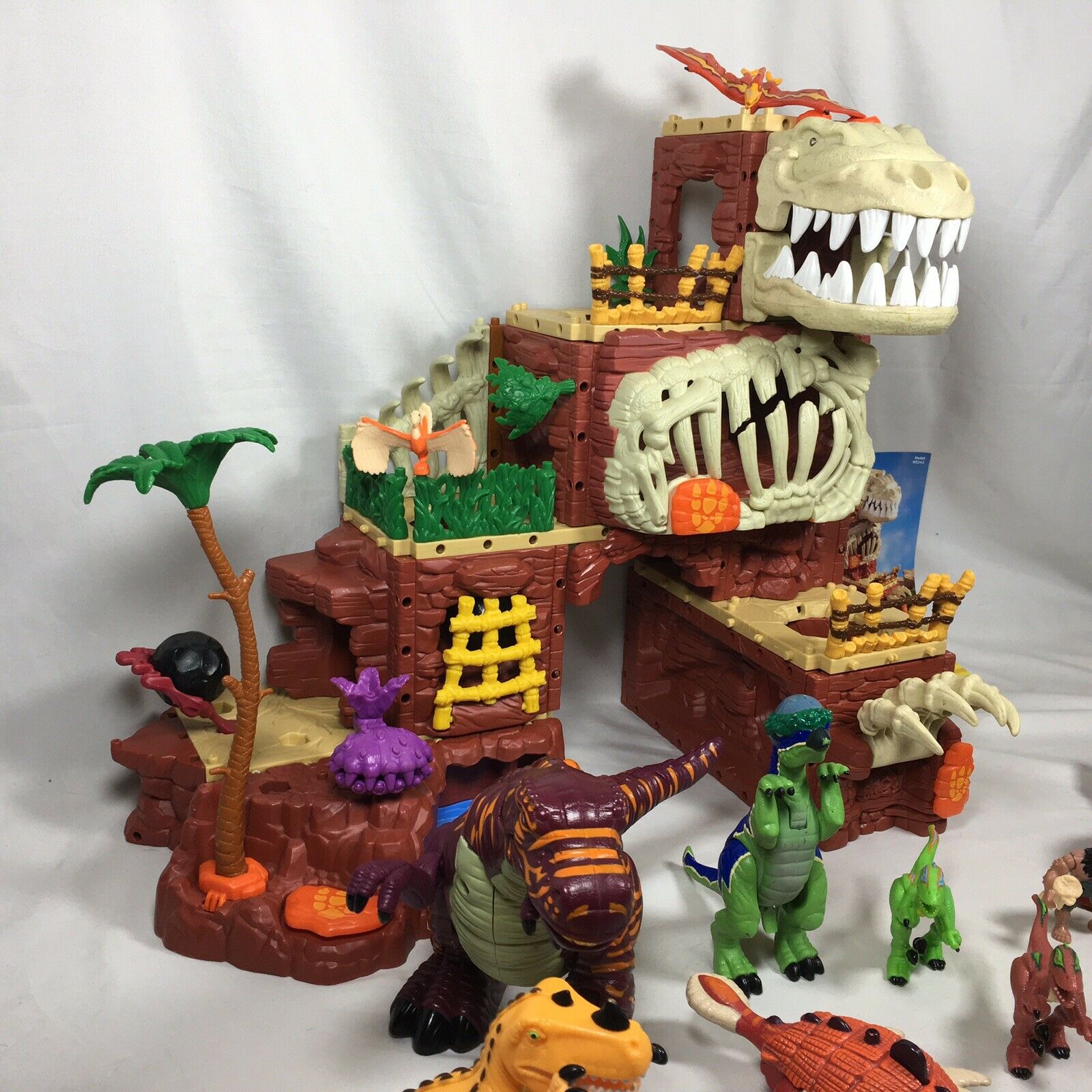 Fisher Price Imaginext T - Rex Mountain With Extra Figures Incomplete ...
