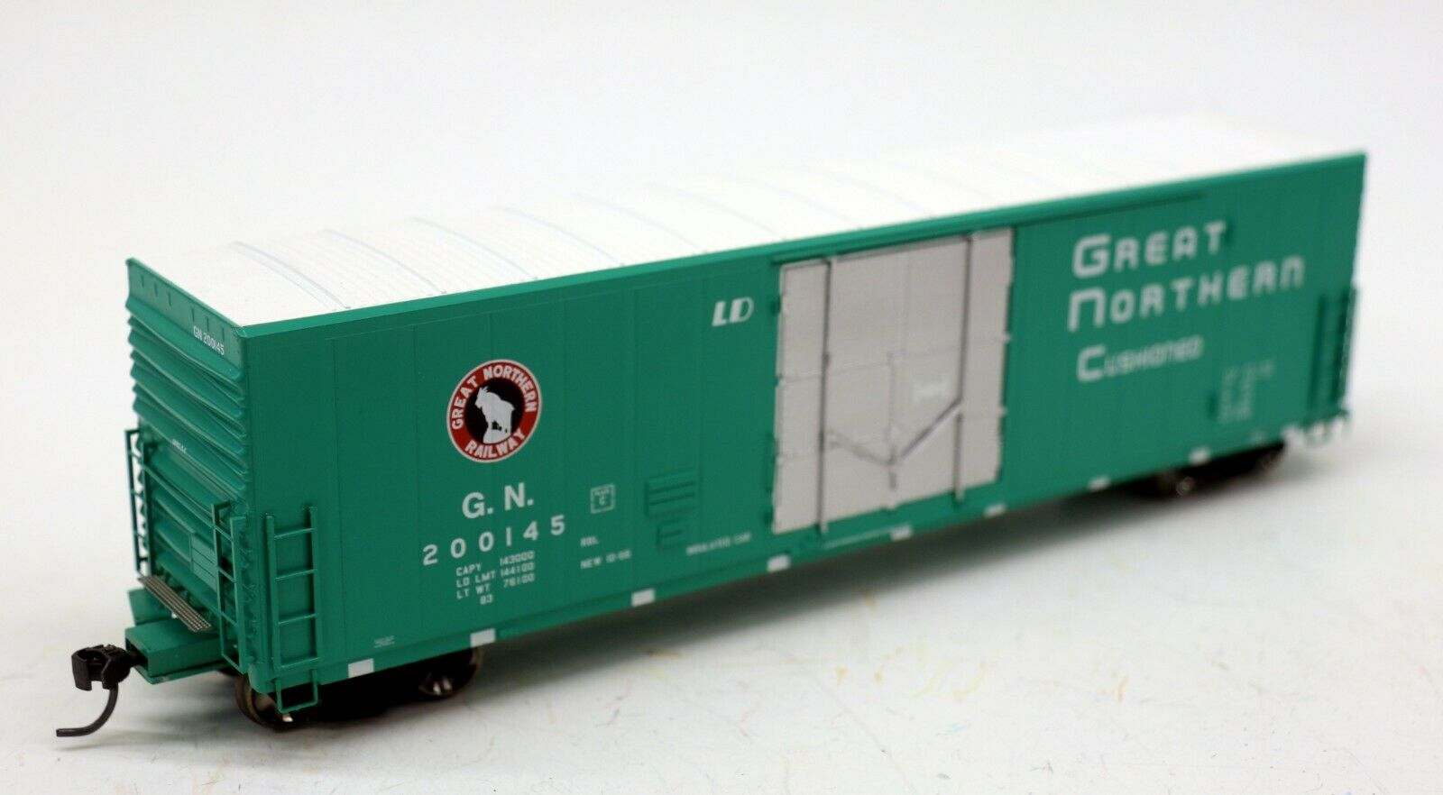 HO Scale Great Northern 200145 50 ' Plug Double Door Box Car Good ...
