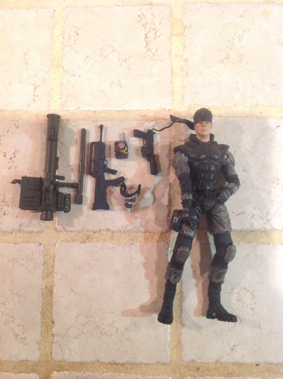 Metal Gear Solid Snake Action Figure By McFarlane Toys 1999 Konami ...