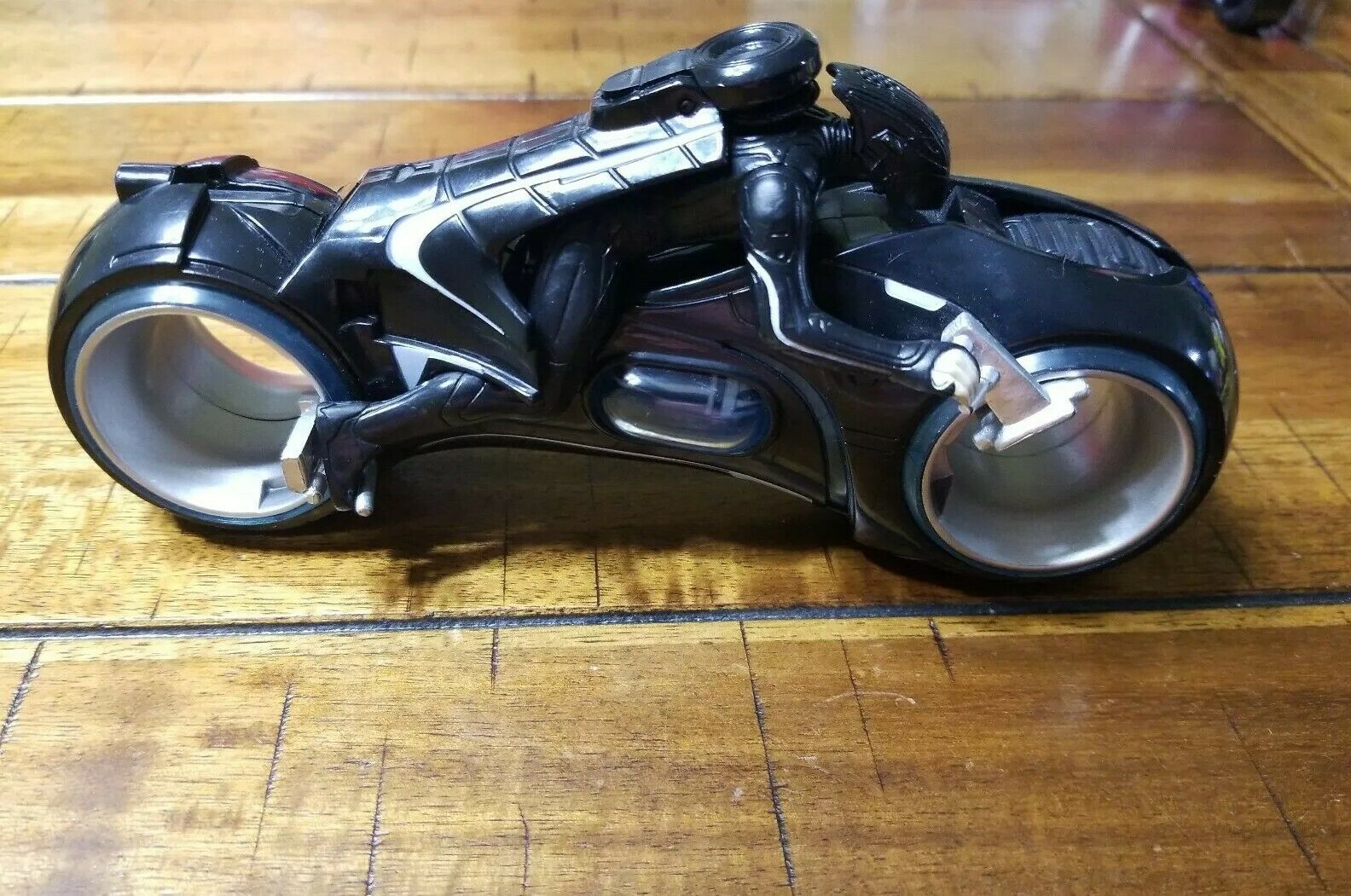 2010 Spin Master TRON Legacy Deluxe Sam Flynn Light Cycle, Disney ...