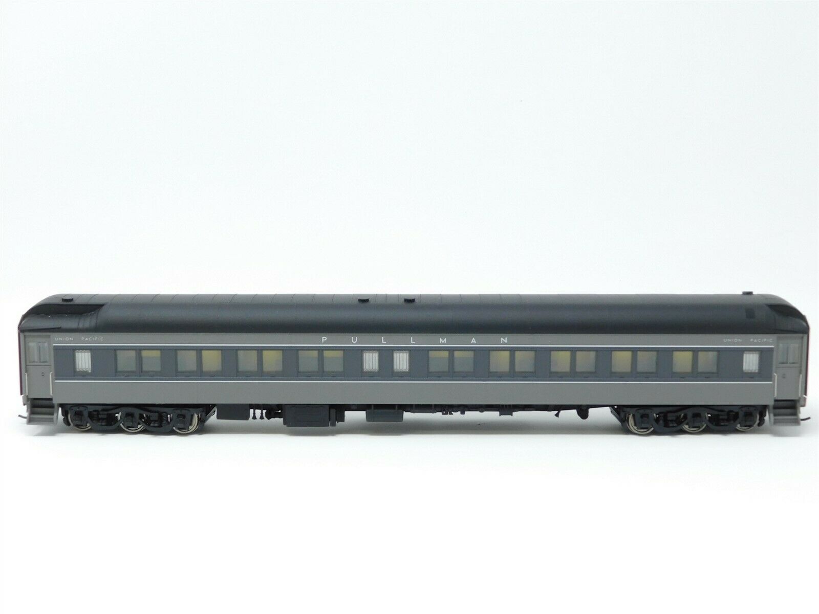 HO Scale Walthers Pullman Passenger Car RTR Model Train W/ Interior ...