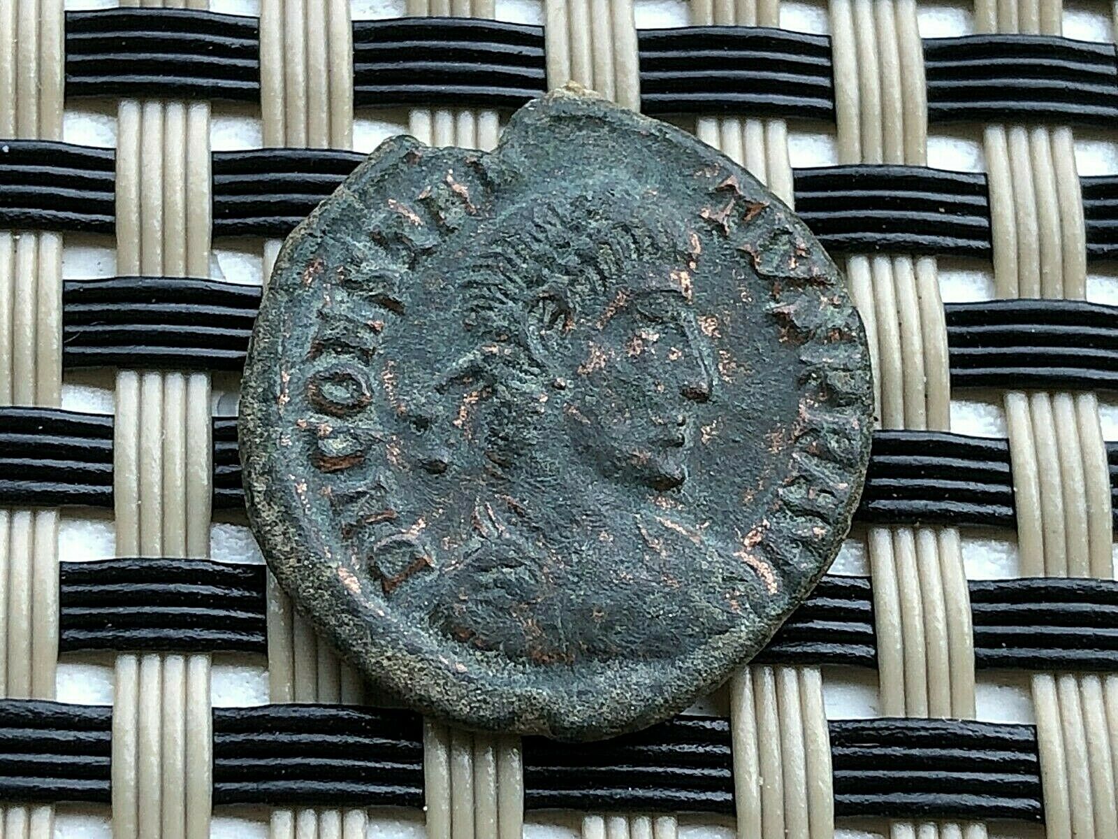 ROMAN EMPIRE - CONSTANTIUS II 347 - 355AD AE FOLLIS SISCIA ANCIENT ...