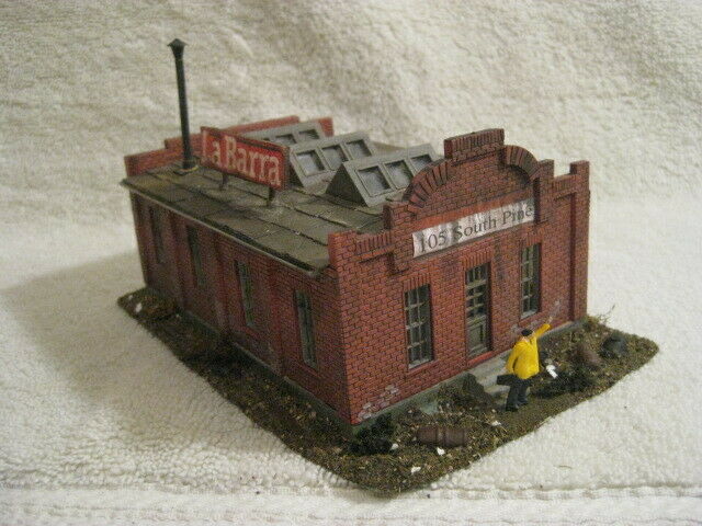 POLA/TYCO HO Scale Factory Building Weathered Landscaped And Extra ...