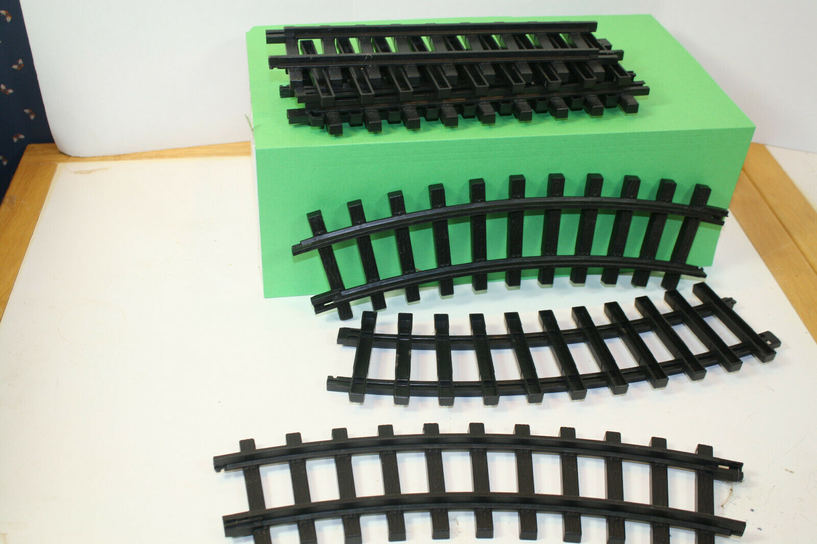 Scientific Toys G Scale Train Track For Battery Powered Trains | #21398353